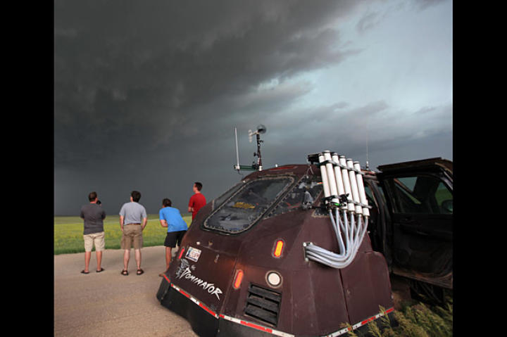 2010 Dominator Pictures | Storm Chasers | Discovery