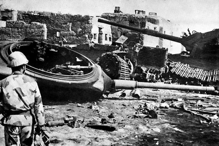 Busted Tanks | American Heroes Channel